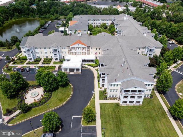 170 Greentree Road # 2232