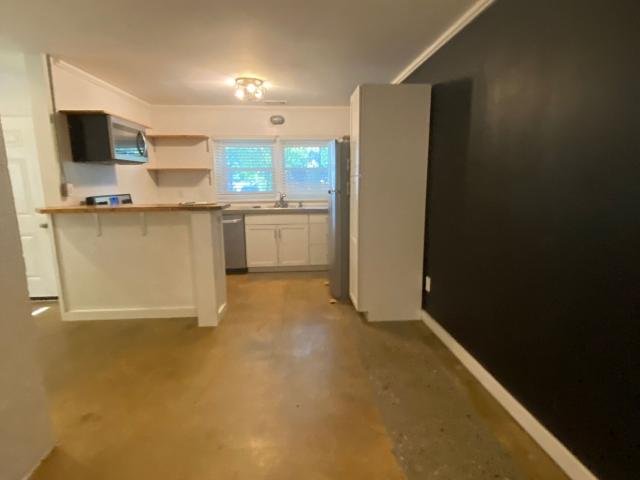 170 Griffeth Street B