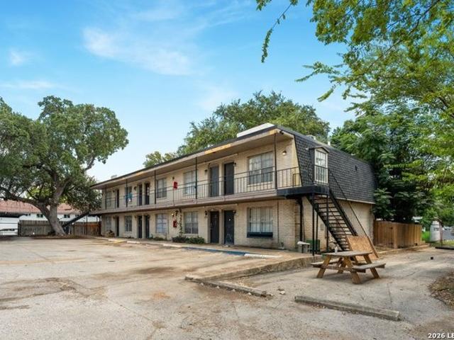 170 DE Chantle Rd Apt 706, San Antonio, TX 78201
