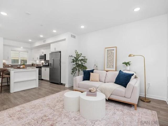 170 Diamante Rd, San Marcos, CA 92078