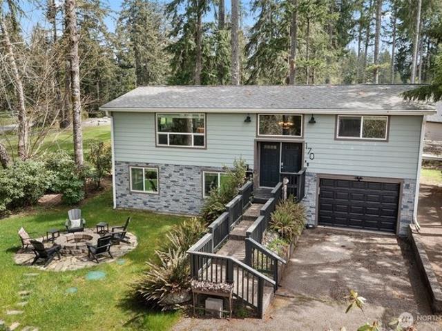 170 E Country Club Dr N, Union, WA 98592