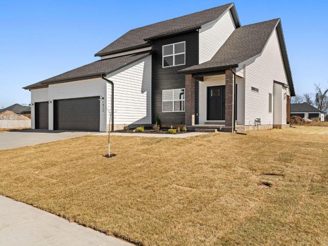 170 E Clayton Lane