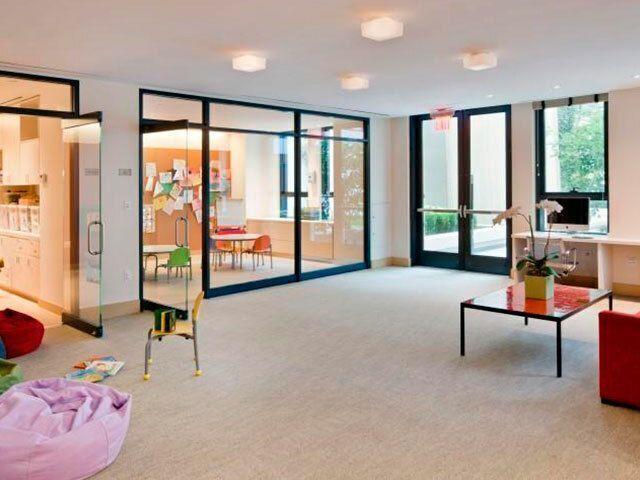 170 East End Avenue, Unit 2G