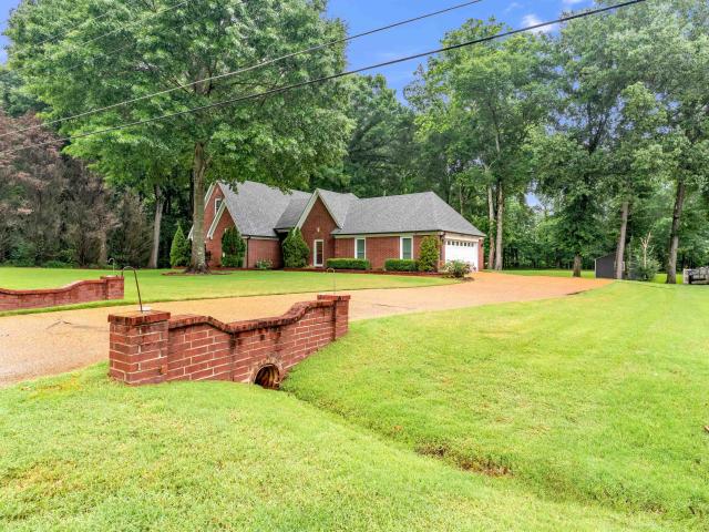 170 forest edge dr