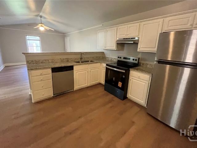 170 Fair Oaks Drive