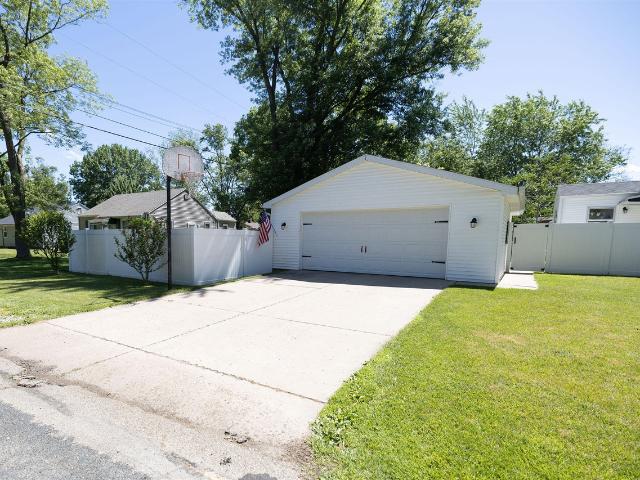 170 Floral Drive