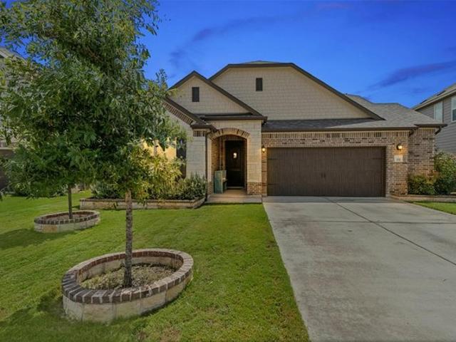 170 Kennicott Dr, Kyle, TX 78640