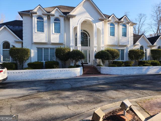 170 Howard Oaks Drive