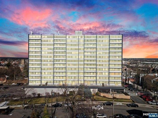 170 Lafayette Ave Unit 1B, Passaic, NJ 07055