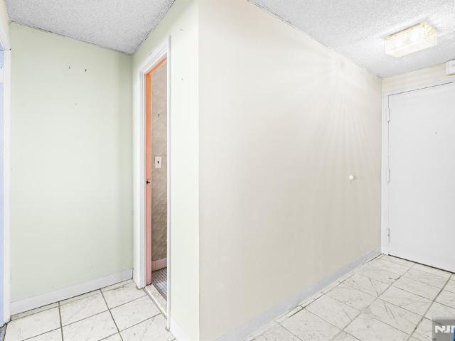 170 Lafayette Avenue # 6A