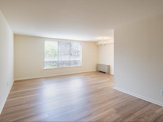 170 Lakeside 2 Bedroom Apartment for Rent at 170 Lakeside Rd, Ardmore, PA 19003 Ardmore