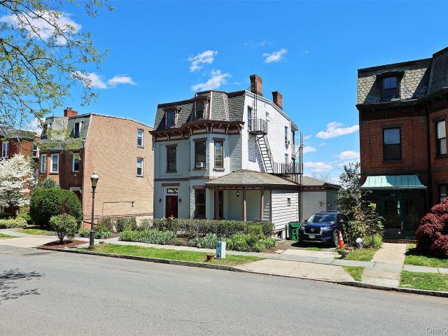 170 Montgomery Street
