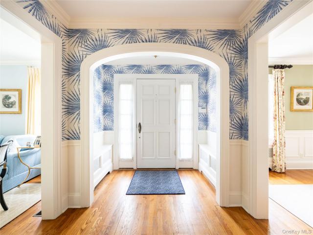 170 Manhasset Woods Road