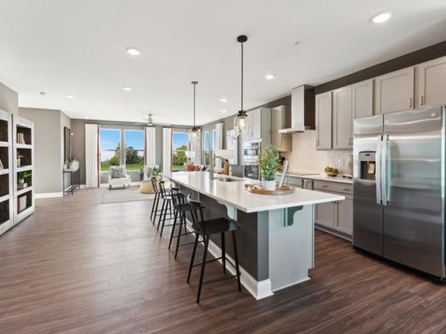 170 N White St Unit 200, Wake Forest, NC 27587