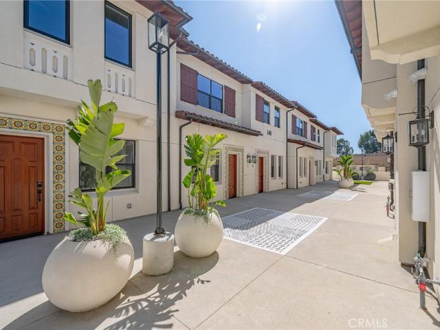 170 New Ave 3