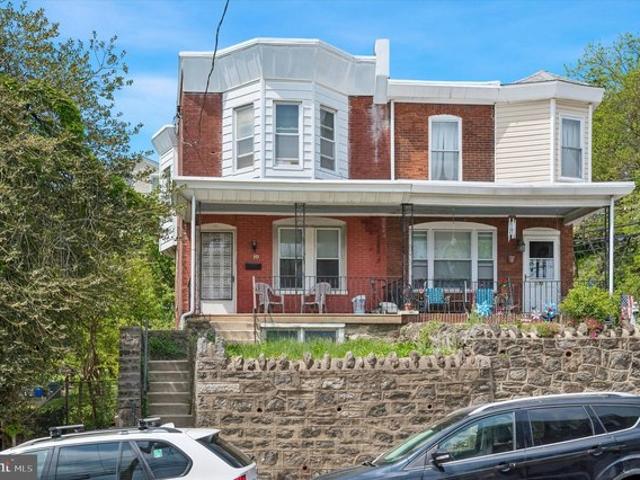 170 Shurs Ln, Philadelphia, PA 19127