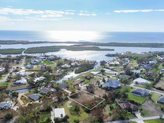 170 Spyglass Aly, Placida, FL 33946