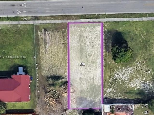 170 SW 4th St, Deerfield Beach, FL 33441