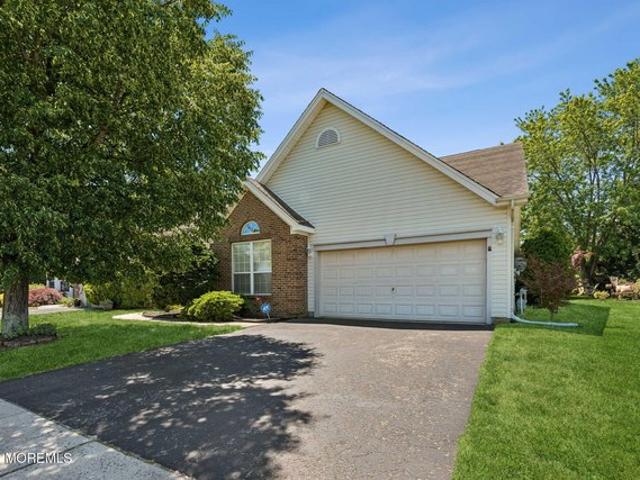 170 Sylvan Lake Blvd, Bayville, NJ 08721