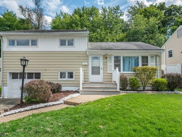 170 Rockaway Ave, Rockaway Boro, NJ 07866