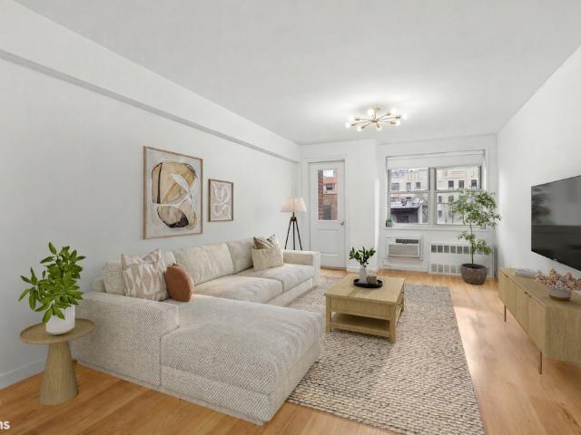170 West 23rd Street, New York, NY
