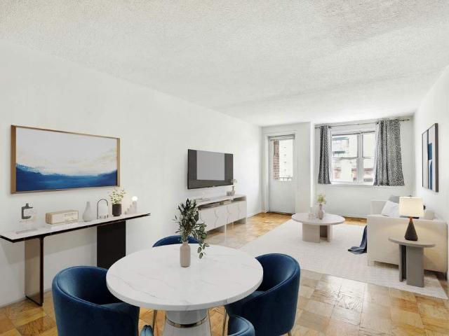170 West 23rd Street, New York, NY