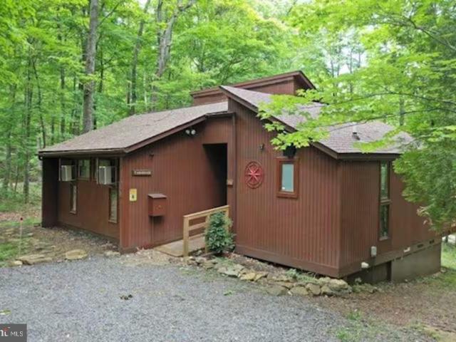 170 Whipporwill Way, Berkeley Springs, WV 25411 | MLS #WVMO2006 | Compass