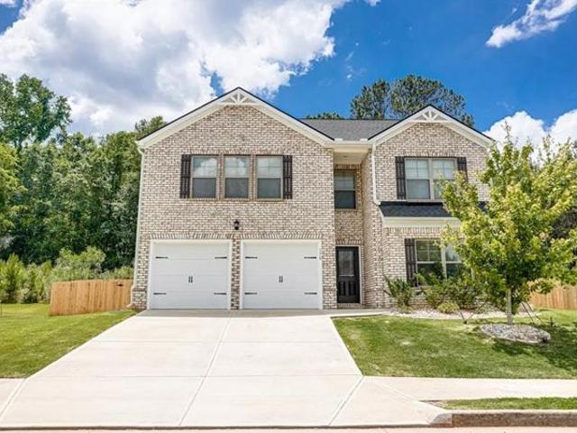 170 Twin Lakes Dr, Covington, GA 30016