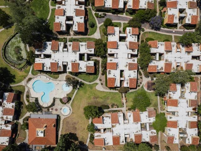 17141 W Bernardo Dr, Unit 105, San Diego, CA 92127 | MLS #PTP2603