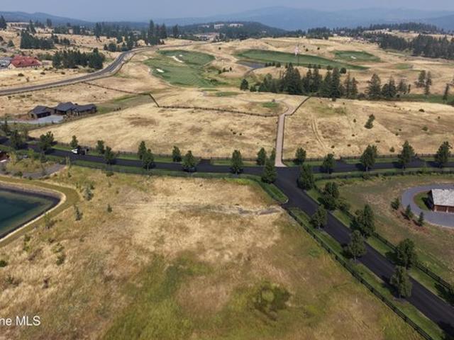 17141 S Caballo Way, Coeur d'Alene, ID 83814