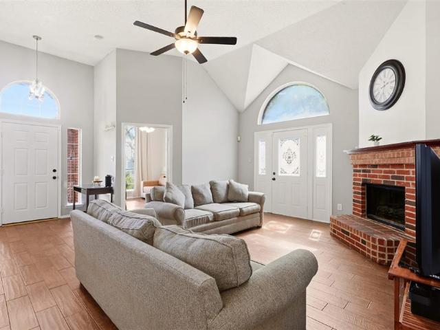 1714 Northampton Dr, Rowlett, TX 75089 | MLS #21240 | Compass