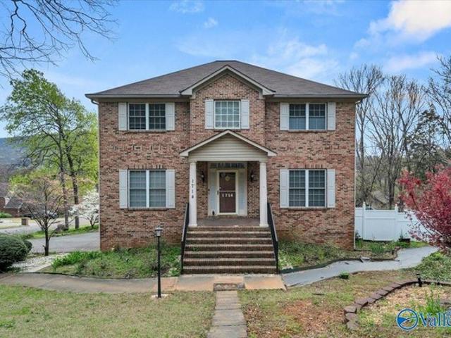 1714 Alm Dr NE, Huntsville, AL 35811