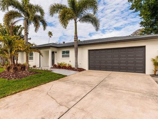 1714 Bayou Grande Blvd NE, Saint Petersburg, FL 33703