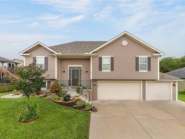 1714 Brooke Ct, Kearney, MO 64060