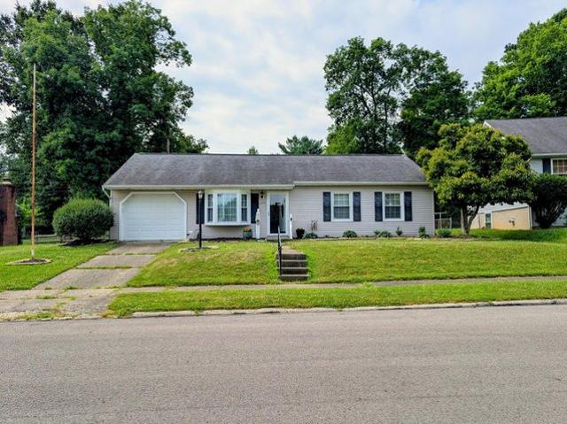 1714 Carl Dr, Lancaster, OH 43130