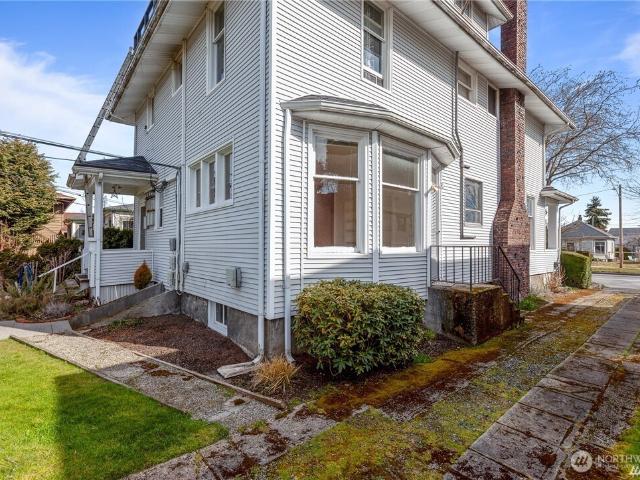 1714 Colby Avenue # 2