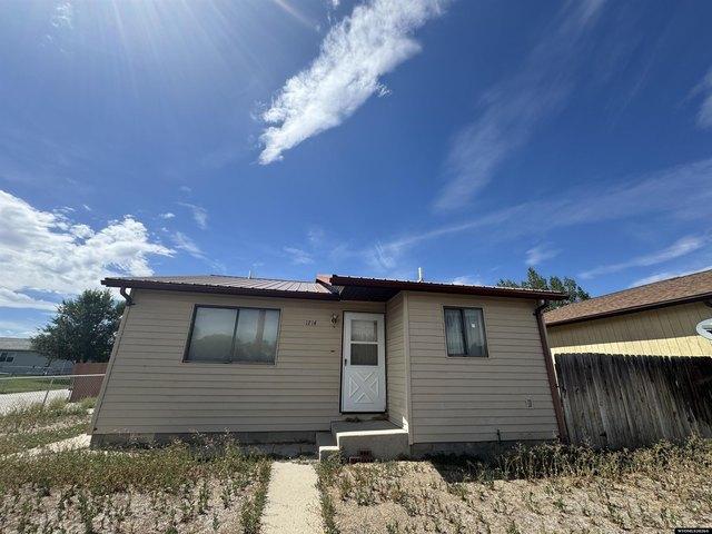 1714 Concord Ave, Riverton, WY 82501