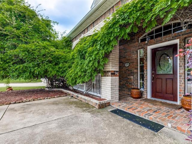 1714 Falcon Dr, Keller, TX 76248 | MLS #21244
