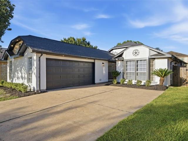 1714 Foxlake Dr, Houston, TX 77084