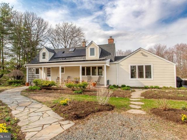 1714 Linvale Harbourton Rd, Lambertville, NJ 08530