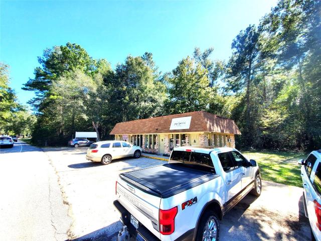 1714 Roman Forest Blvd, New Caney, TX 77357 | MLS #82309 | Compass