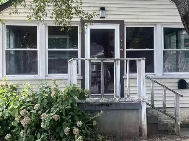 1714 THERESA Ave, Louisville, KY 40216 658641981