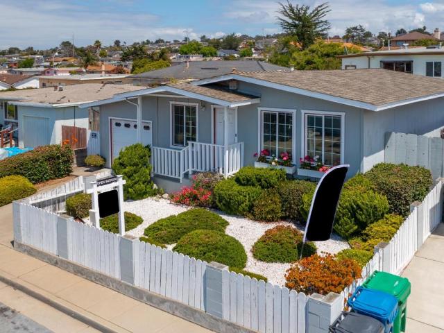 1714 Waring St, Seaside, CA 93955 | MLS #ML82045 | Compass
