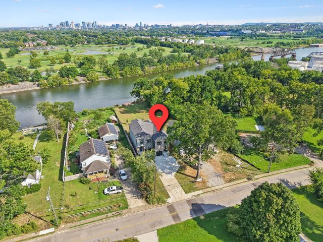 1714B River Dr