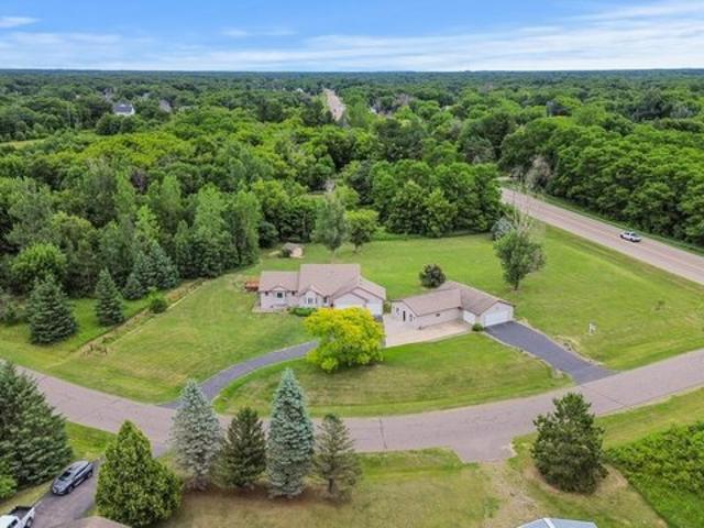 17153 Butternut St NW, Andover, MN 55304