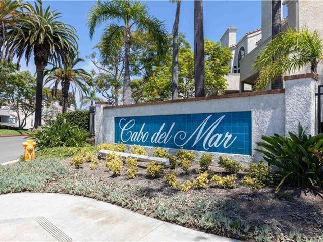 17151 Corbina Ln, Huntington Beach, CA 92649