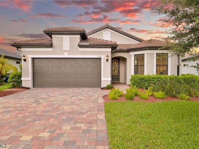 17157 Oakstead Dr, Alva, FL 33920