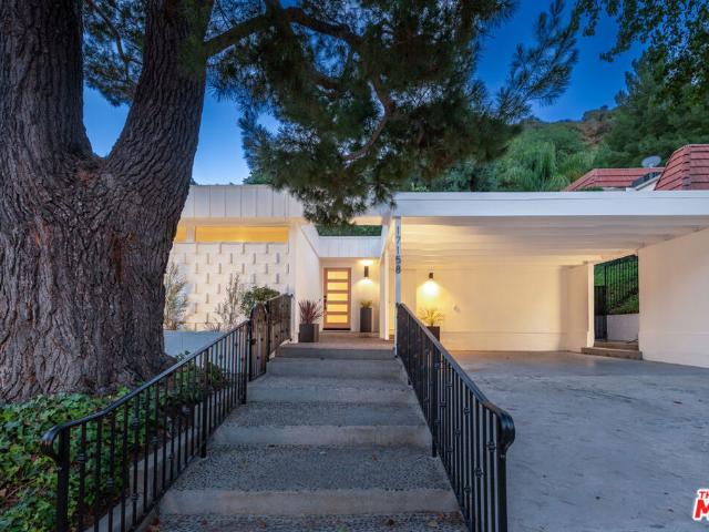 17158 Clemons Drive
