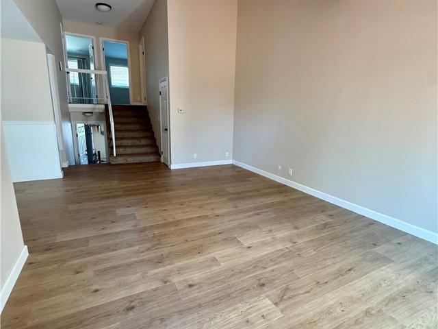 1715 N Gilbert