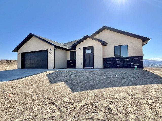 1715 Opal Dr, Elko, NV 89801